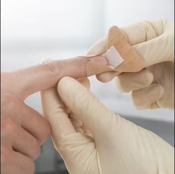 BSN 00231 Coverlet Adhesive Dressing | 1 x 3 Inch | Vitality Medical