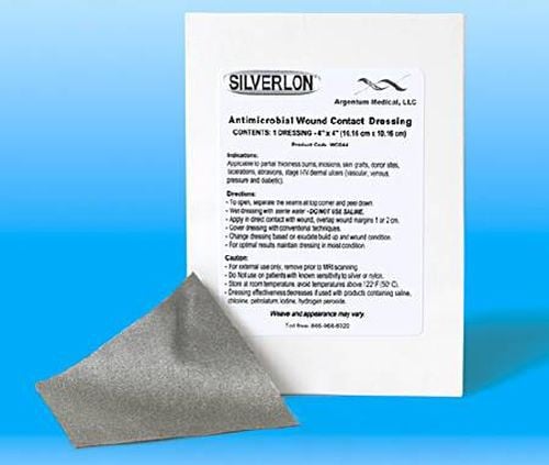 CardinalHealth Silverlon Antimicrobial Wound Contact Dressing | SRWCD44